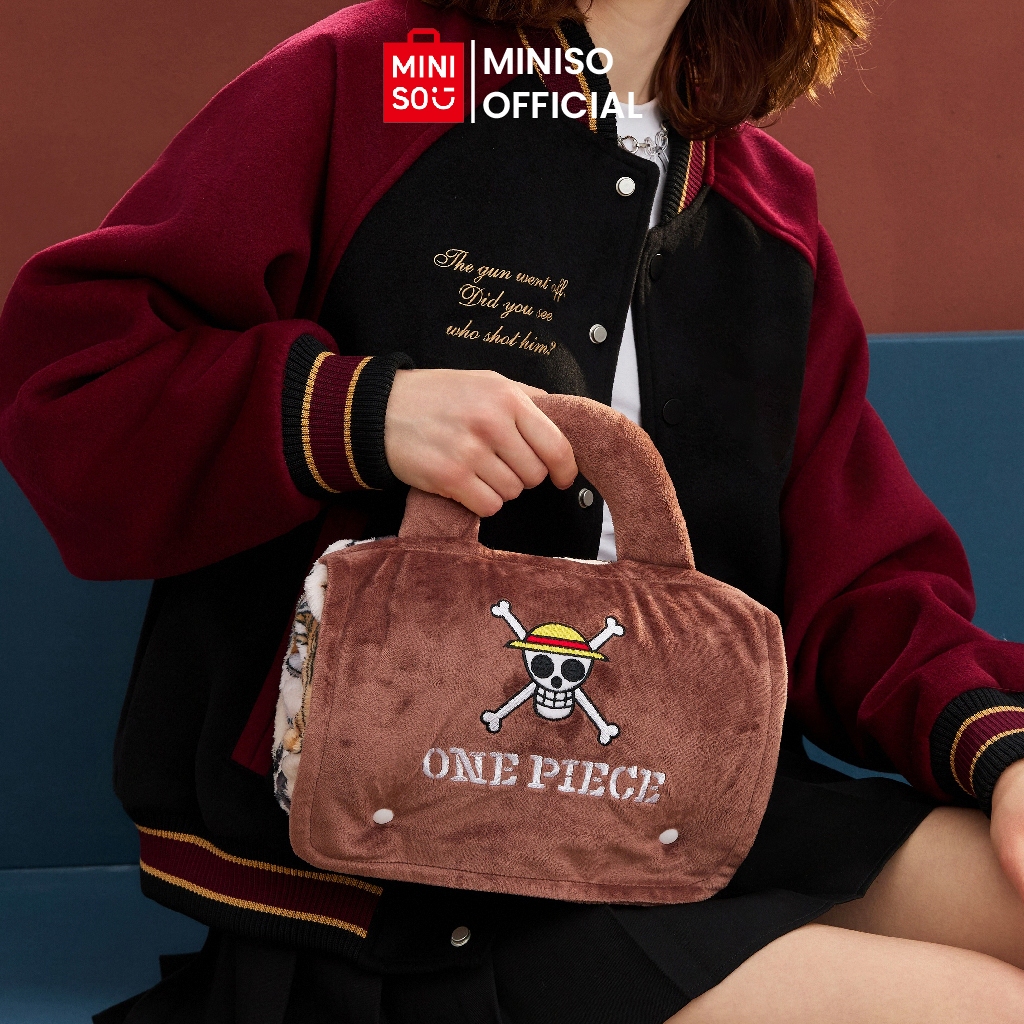 Jual MINISO X One Piece Selimut Lipat Throw Blanket with Handle Selimut ...