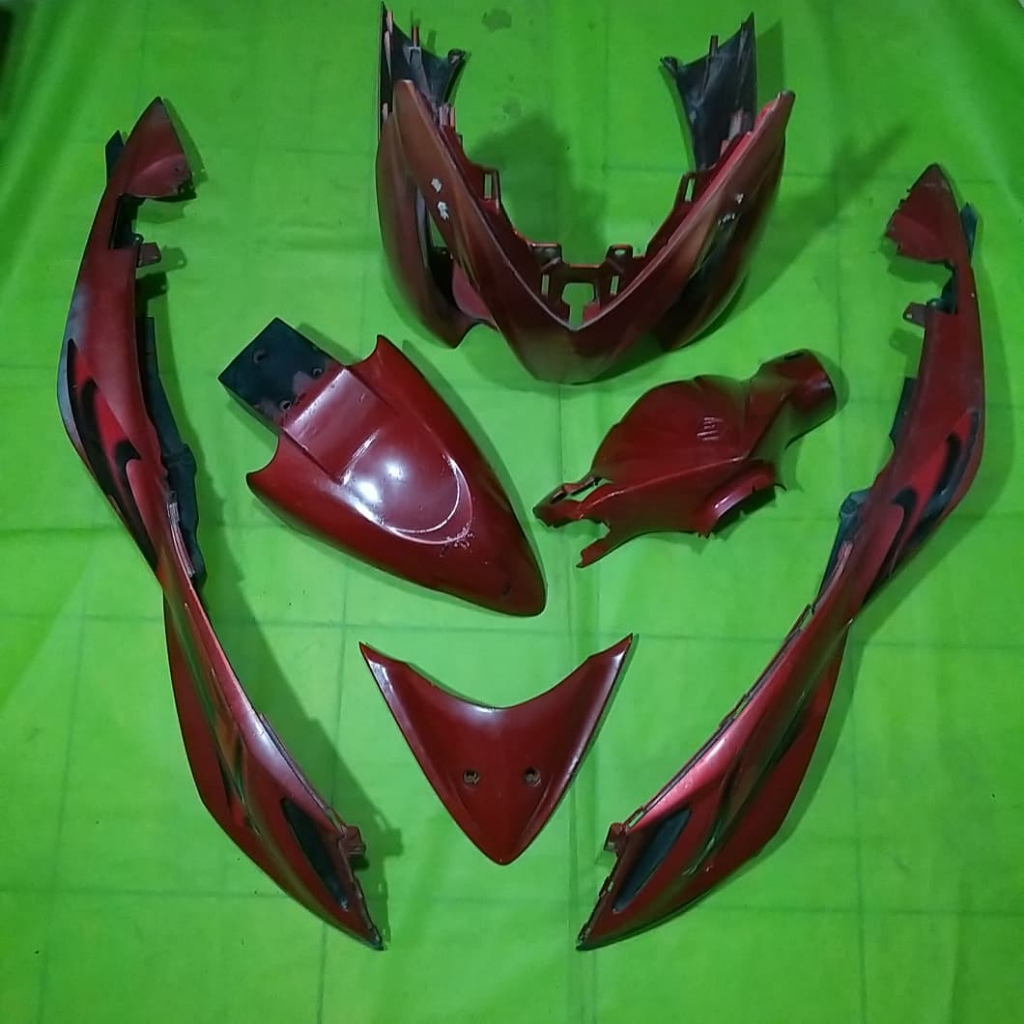 Jual Full set body halus suzuki skydrive 125 merah maroon original ...