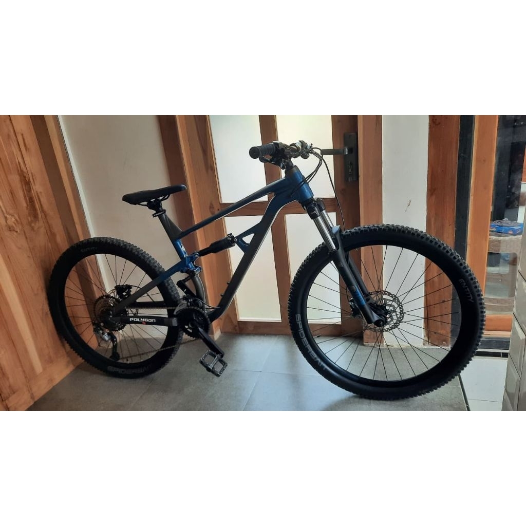 Jual Sepeda Polygon siskiu D5 second 95% mulus warna biru abu2 limited ...