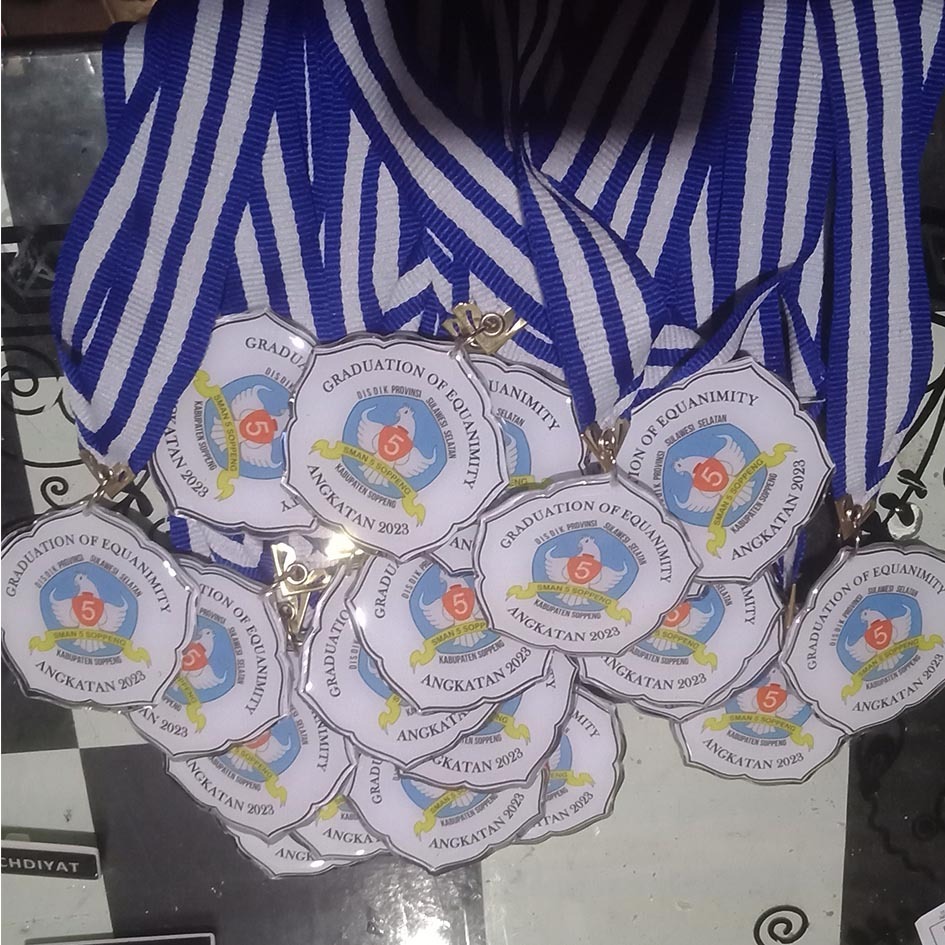 Jual Medali Akrilik + Resin Custom I Medali Wisuda I Medali Lomba I ...
