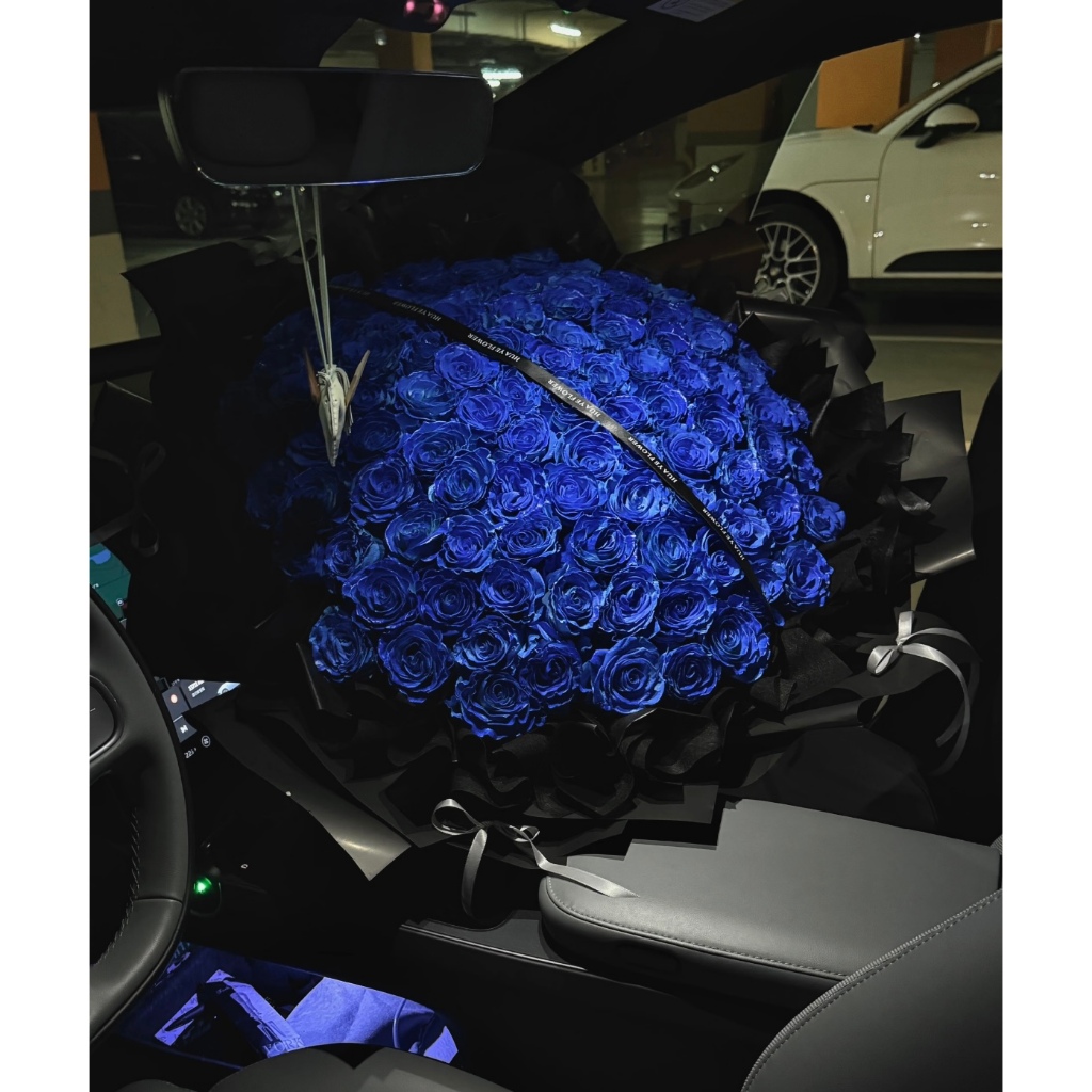 Jual Buket/Buket Biru Royal/Pesona Biru/Hadiah untuk Pacar/Upacara ...