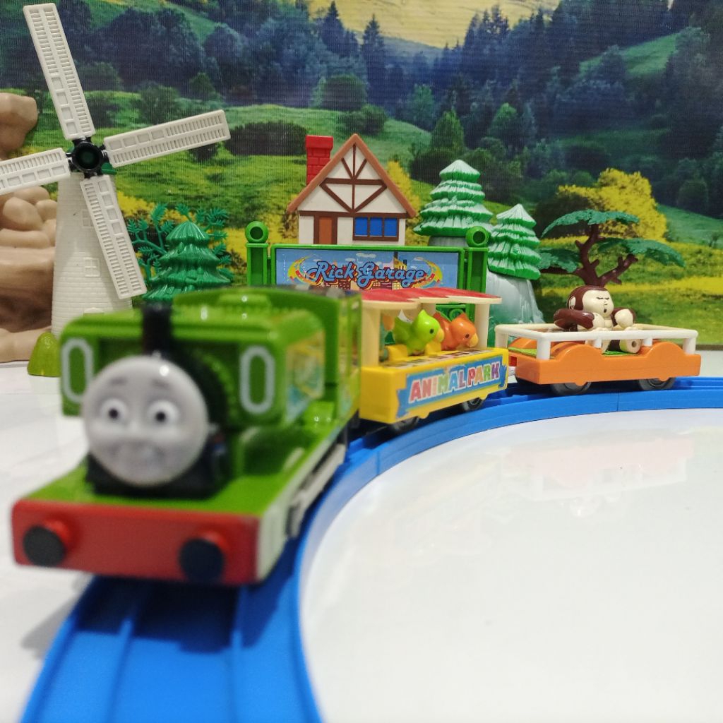 Jual Trackmaster Train Thomas & Friends - Luke (Plarail Compatible ...