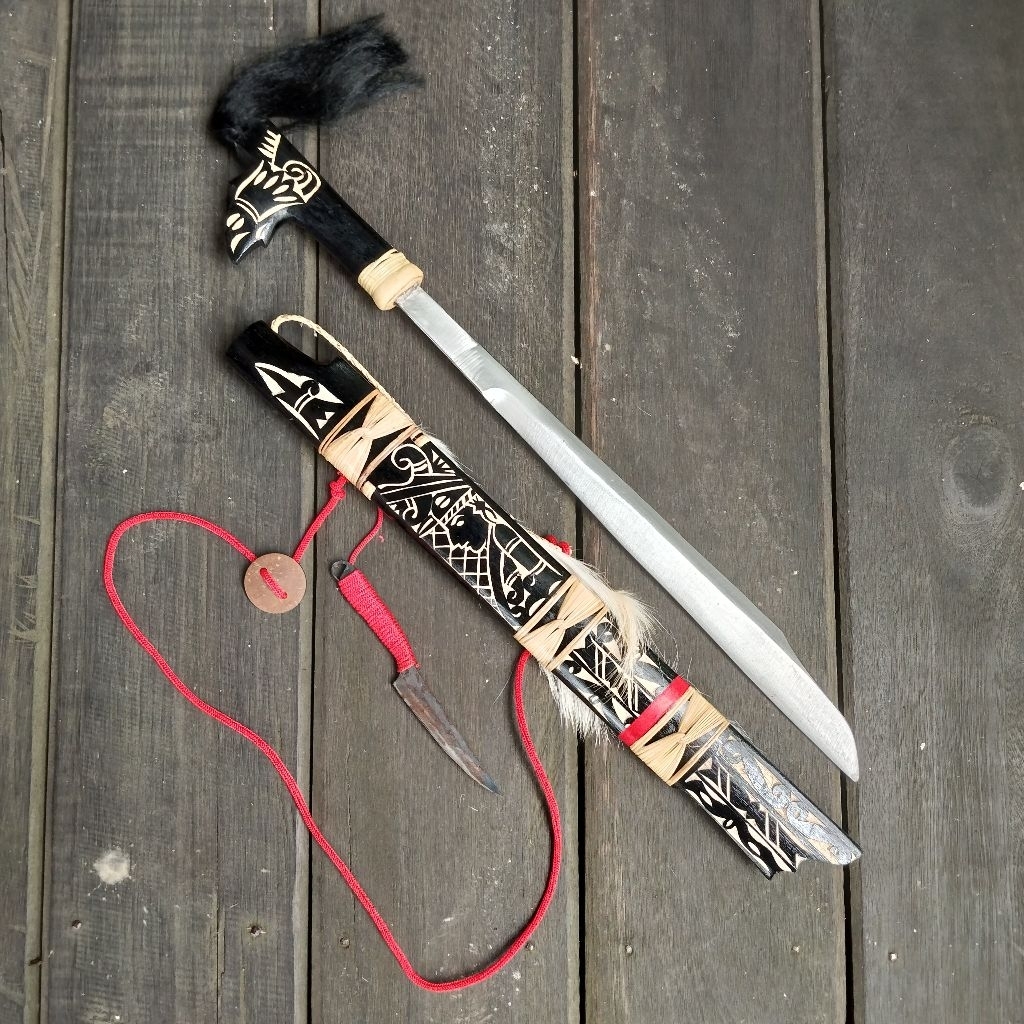 Jual MANDAU KHAS DAYAK KALIMANTAN | MANDAU KERJA 65 CM | Shopee Indonesia