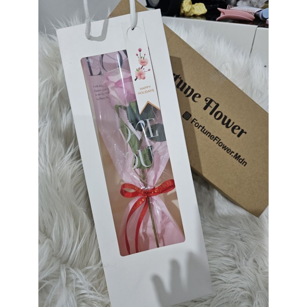 Jual Buket 1 tangkai mawar + plastik + box cantik | Shopee Indonesia