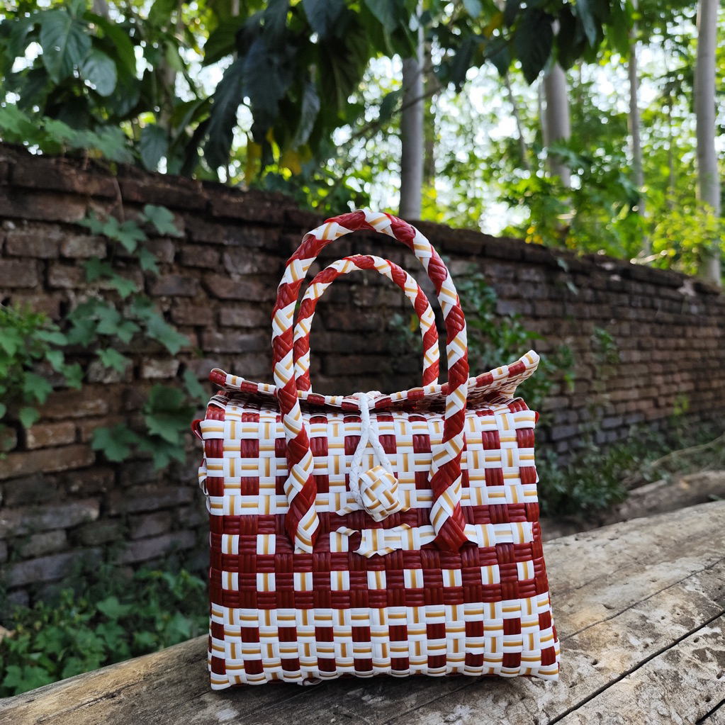 Jual Tas Anyam Jali Bagus Ukuran 20x10x16 Xs Box Premium | Shopee Indonesia