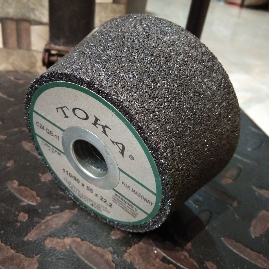 Jual Batu gerinda mangkok cup TOKA 4 inch Grit C 24 30 60 QB Batu ...