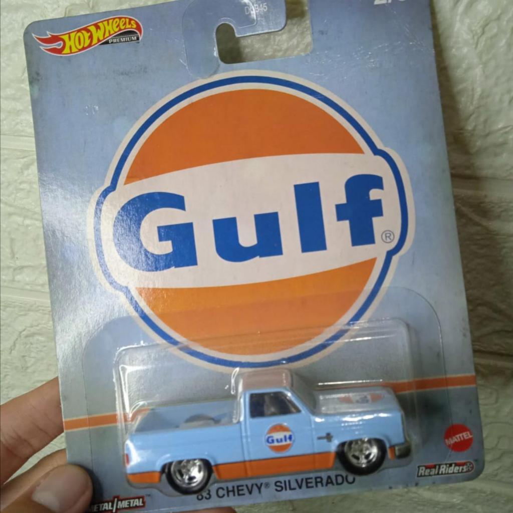 Jual Hot Wheels Chevy Silverado Gulf Pick Up Premium Langka Ban Karet ...