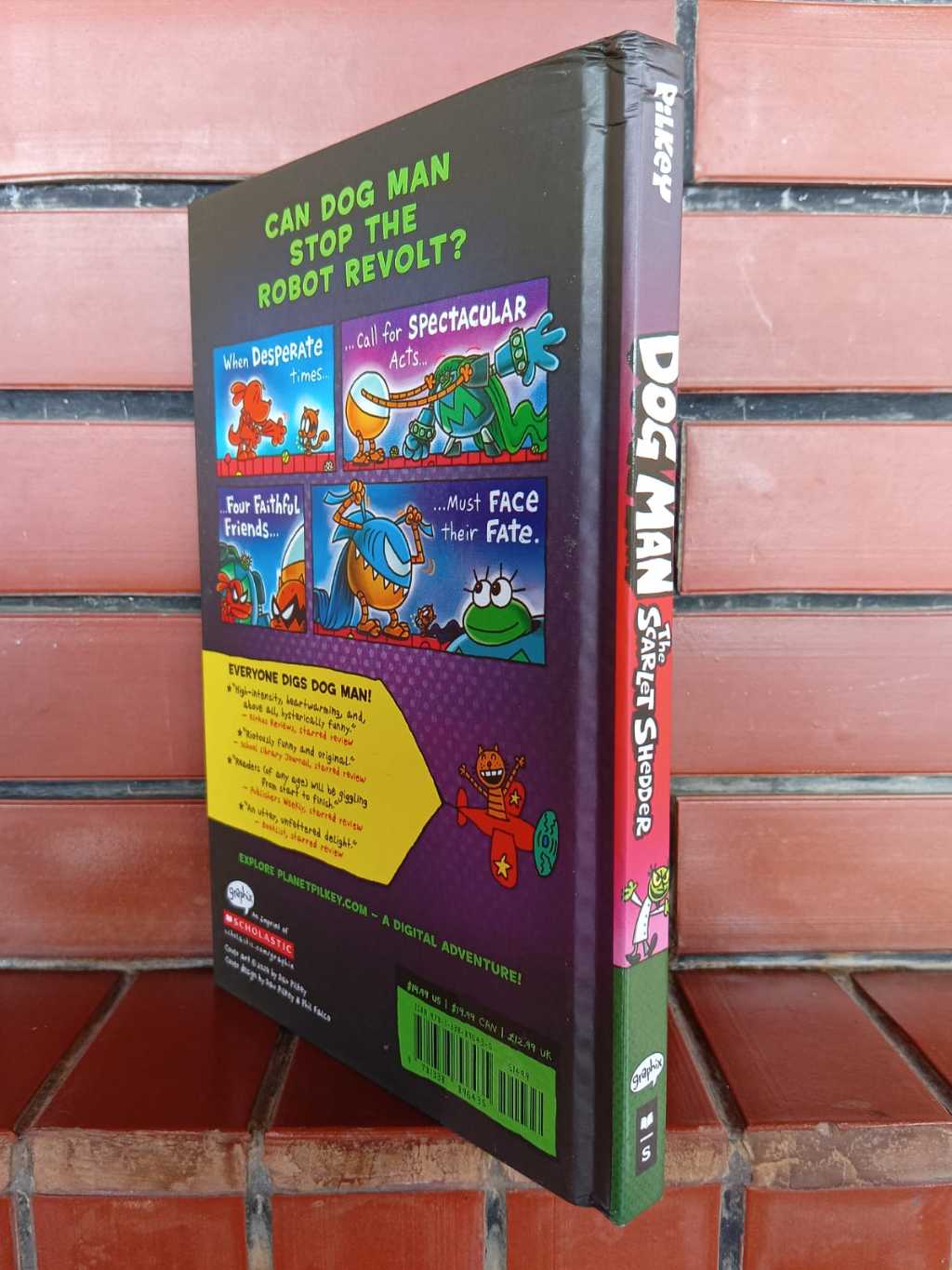 Jual Dog Man The Scarlet Shedder Dav Pilkey (HC) Dog Man Series Jilid ...