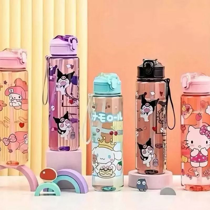 Jual Botol Minum 900ml Warna Bening Transparan Karakter Lucu / Botol ...