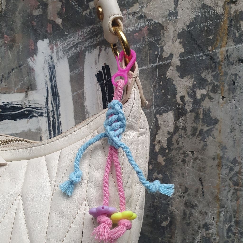 Jual KAIT PLASTIK TALI MACRAME Bunga Bolong cantik Request | Shopee ...