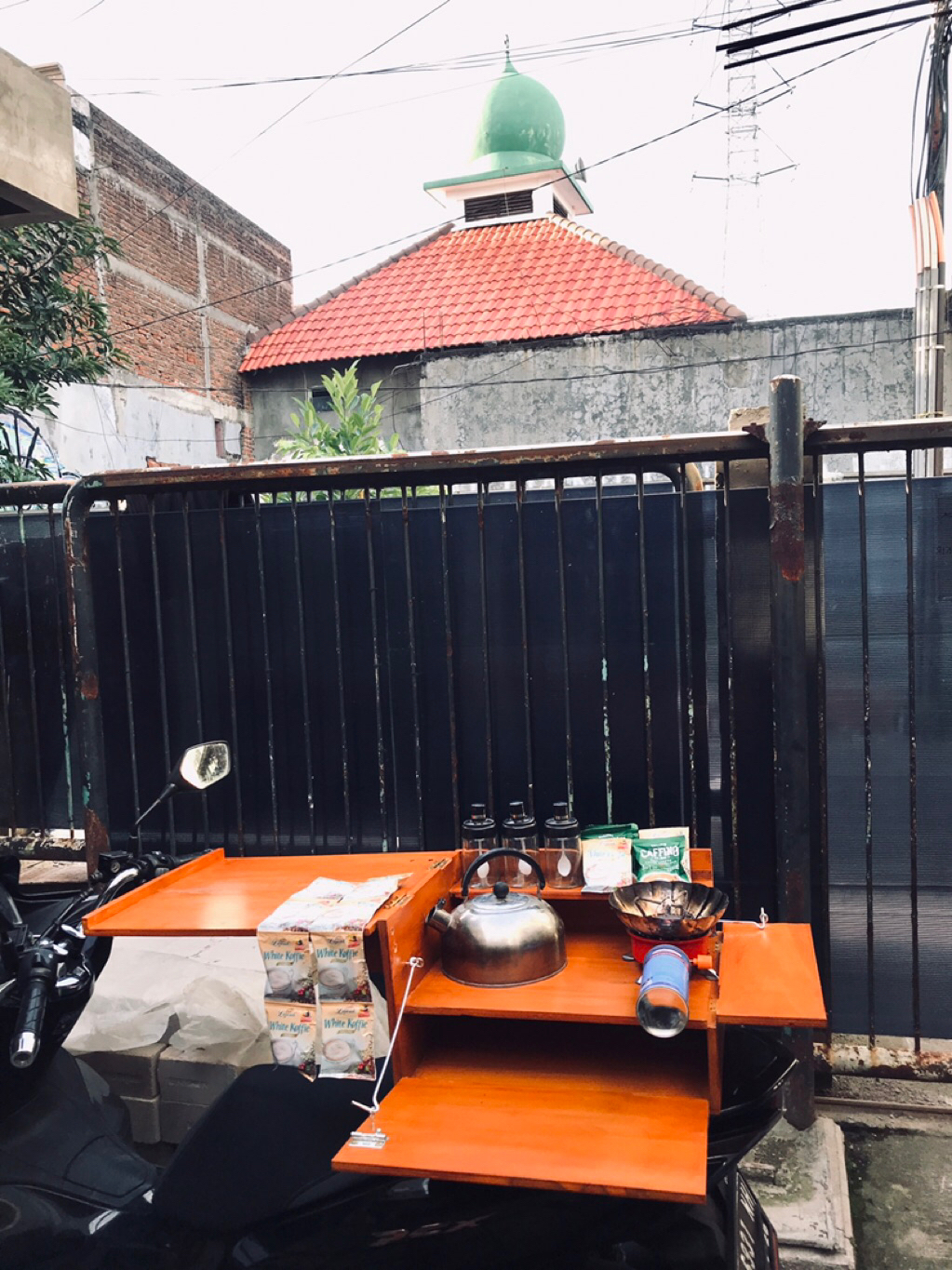 Jual BOX KOPI KELILING ATAU GEROBAK KOPI DI MONTOR UNTUK JUALAN DI ...