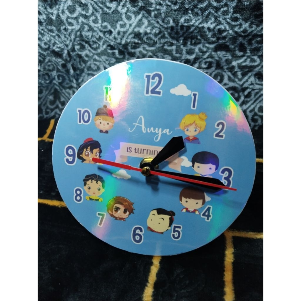 Jual SOUVENIR*ULANG*TAHUN*JAM_MEJA*CUSTOM*FOTO/ULANG*TAHUN/PERNIKAHAN ...