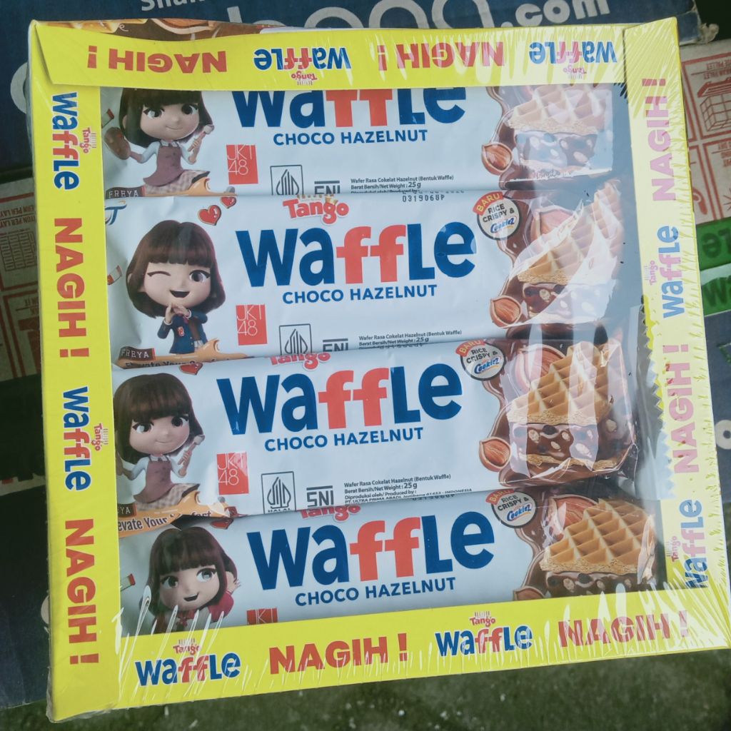 Jual [1 Box] Tango Waffle Choco Hazelnut 25gr | isi 12 pcs/box | Waffle ...