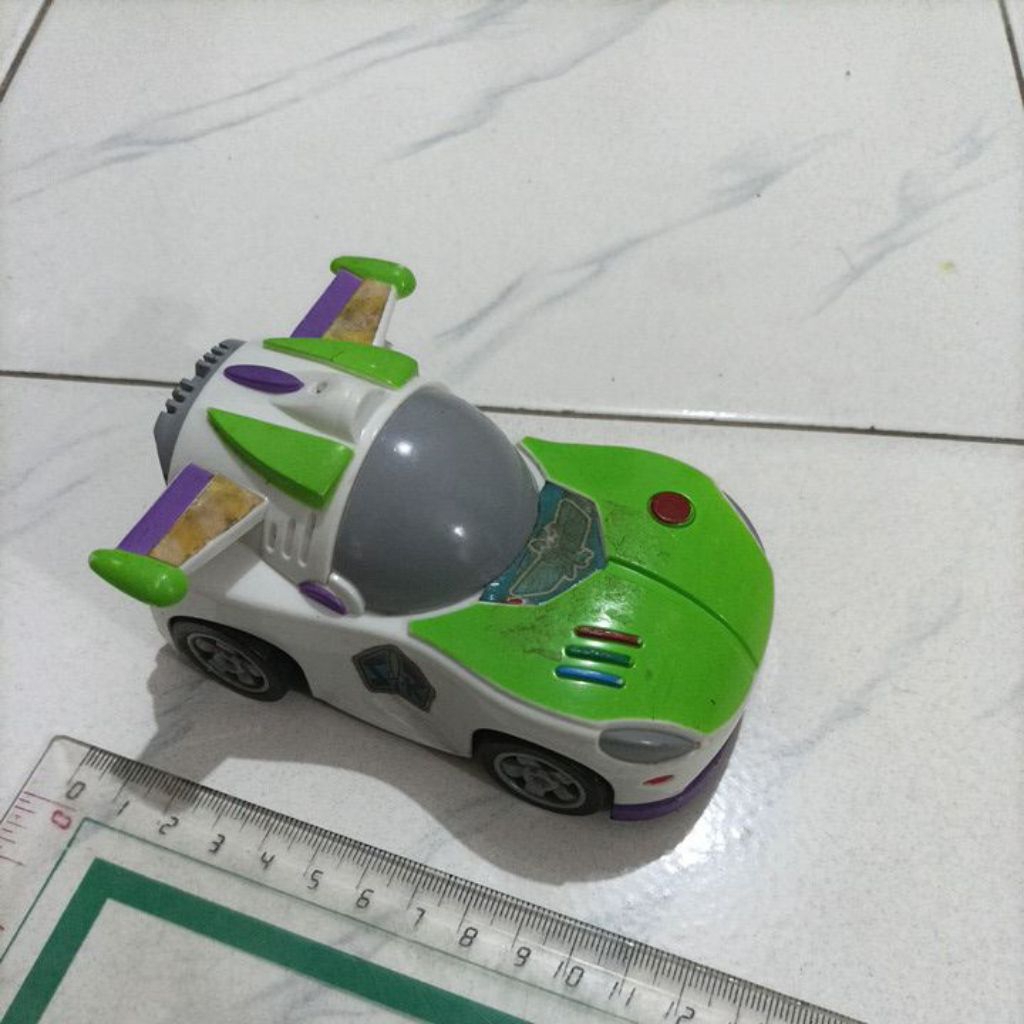 Jual Mobil Buzz Lightyear Toy Story ori | Shopee Indonesia