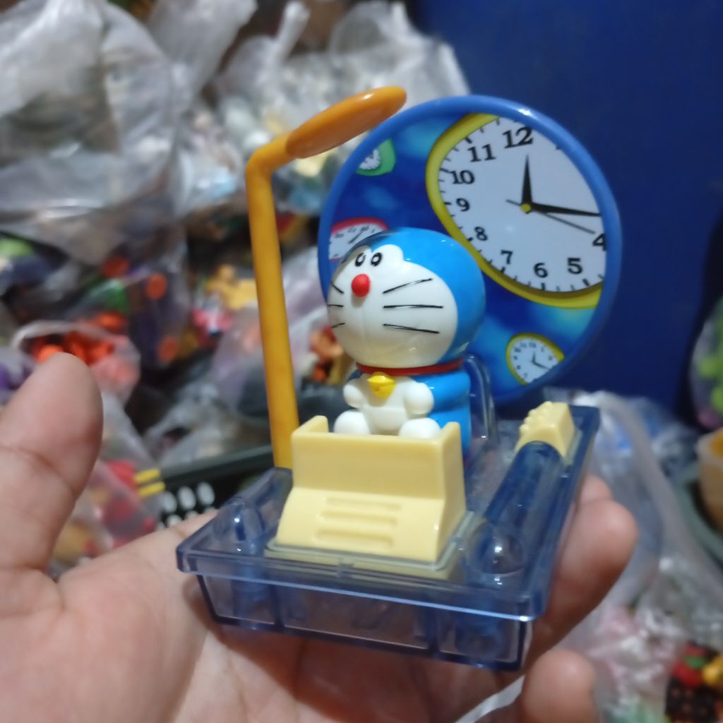 Jual happy meal toys doraemon time machine | Shopee Indonesia