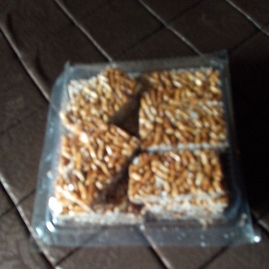 Jual Jipang Rasa Kacang Dan Wijen Makanan khas Bugis Sidrap sulsel ...