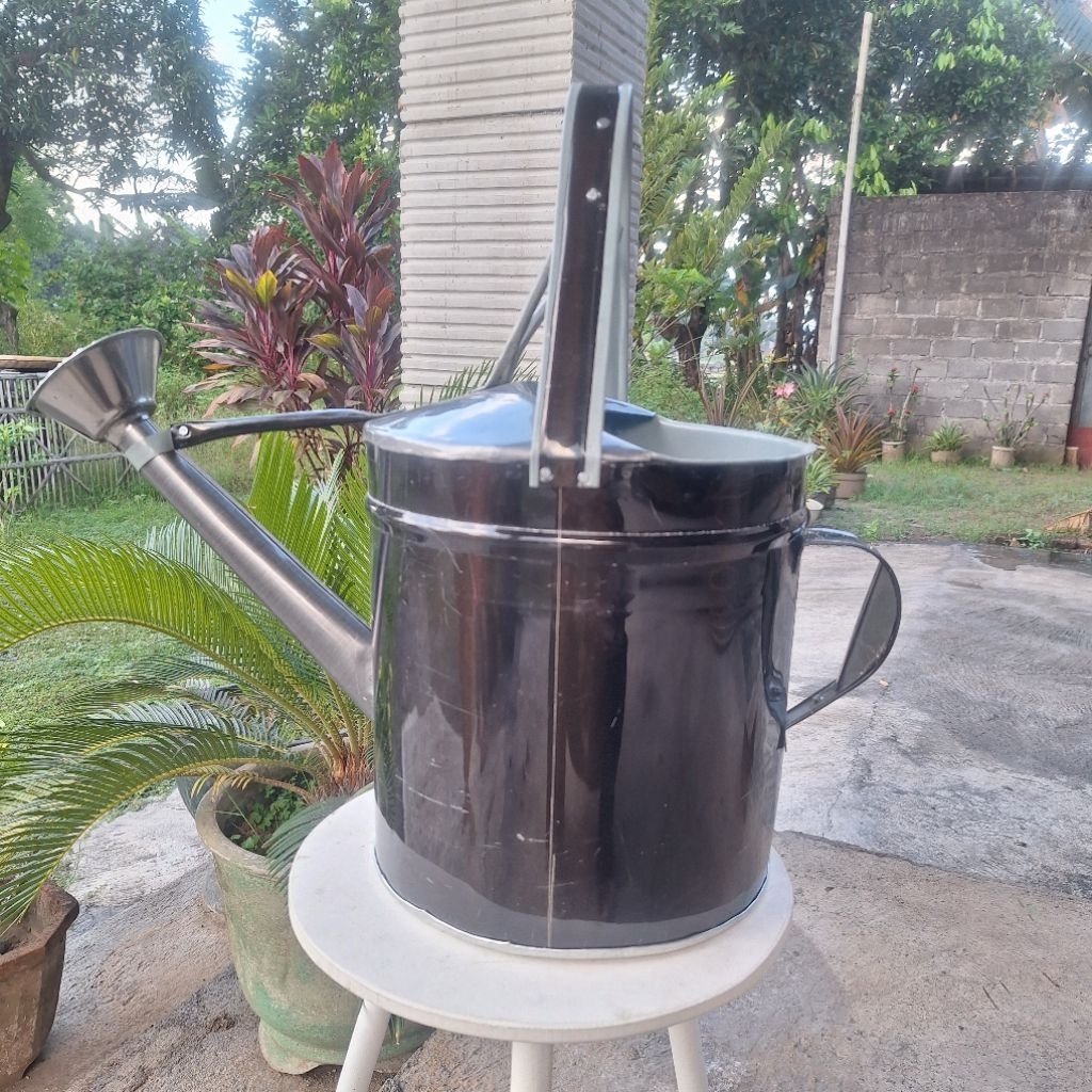 Jual Gembor Air / Alat penyiram air / Ember siram tanaman / Gembor air ...
