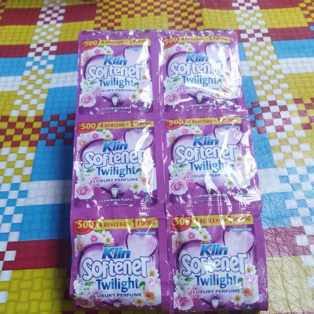 Jual soklin softener renceng isi 12pcs. | Shopee Indonesia
