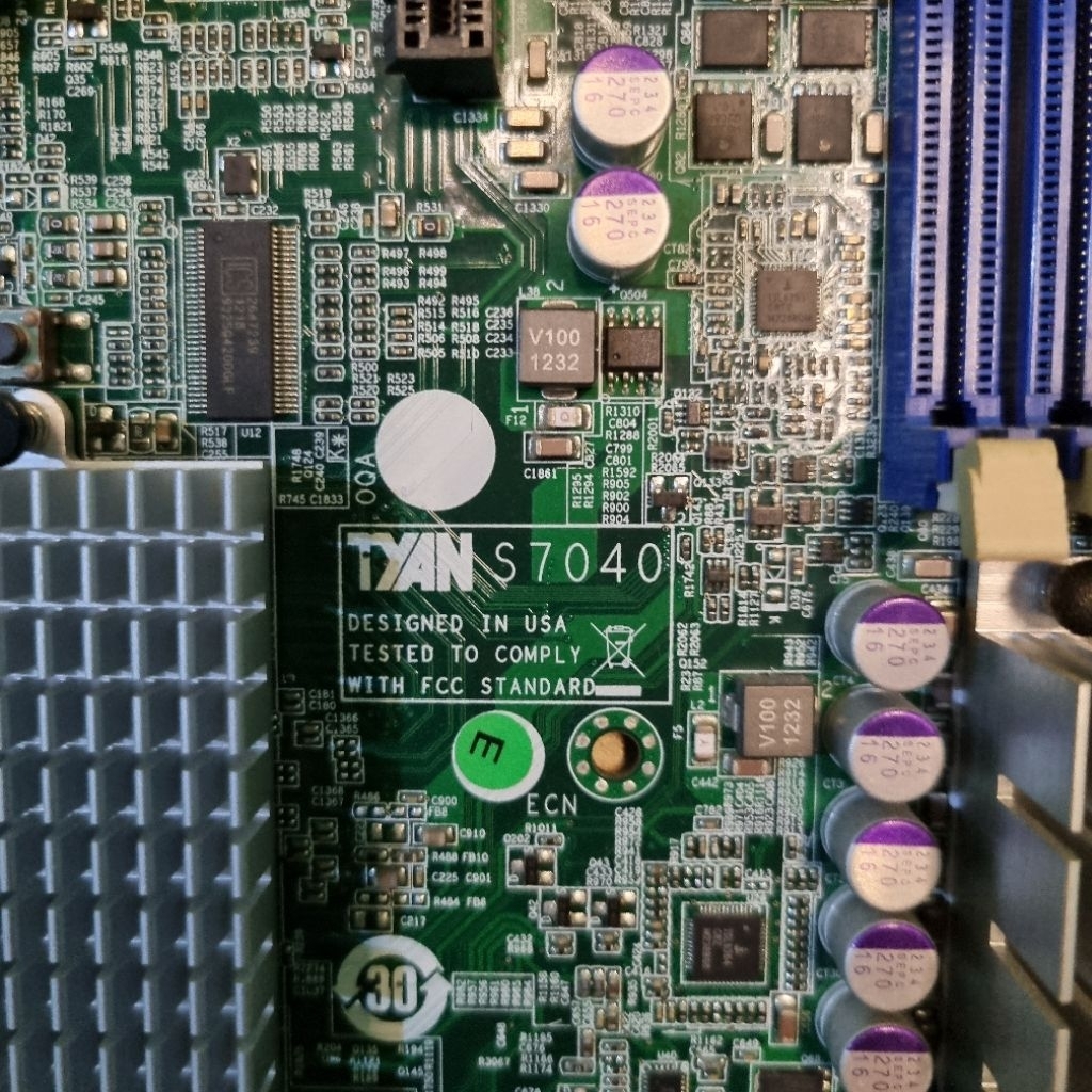 Jual Obral Murah Motherboard Server DDR 3 Dual procesor TYAN S7040 dan ...