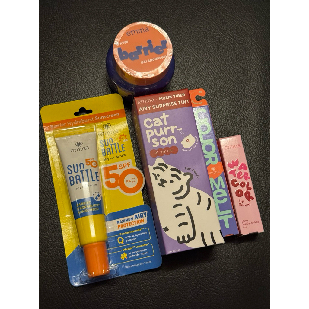 Jual EMINA Set Skincare (Moist,Sunscreen,Lip) | Shopee Indonesia