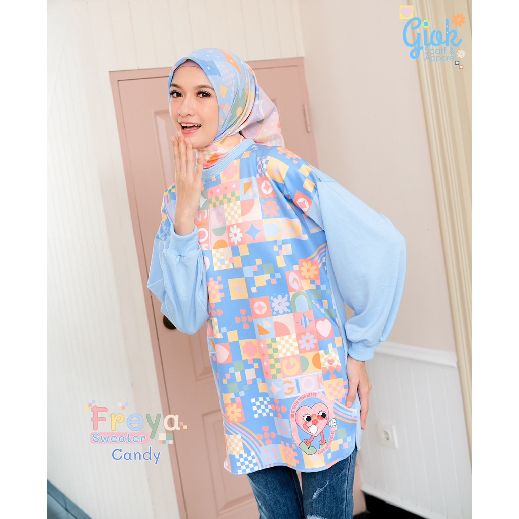 Jual Freya Sweater & Scarf by Giok Scarf - Sweater Motif Printing Merah ...