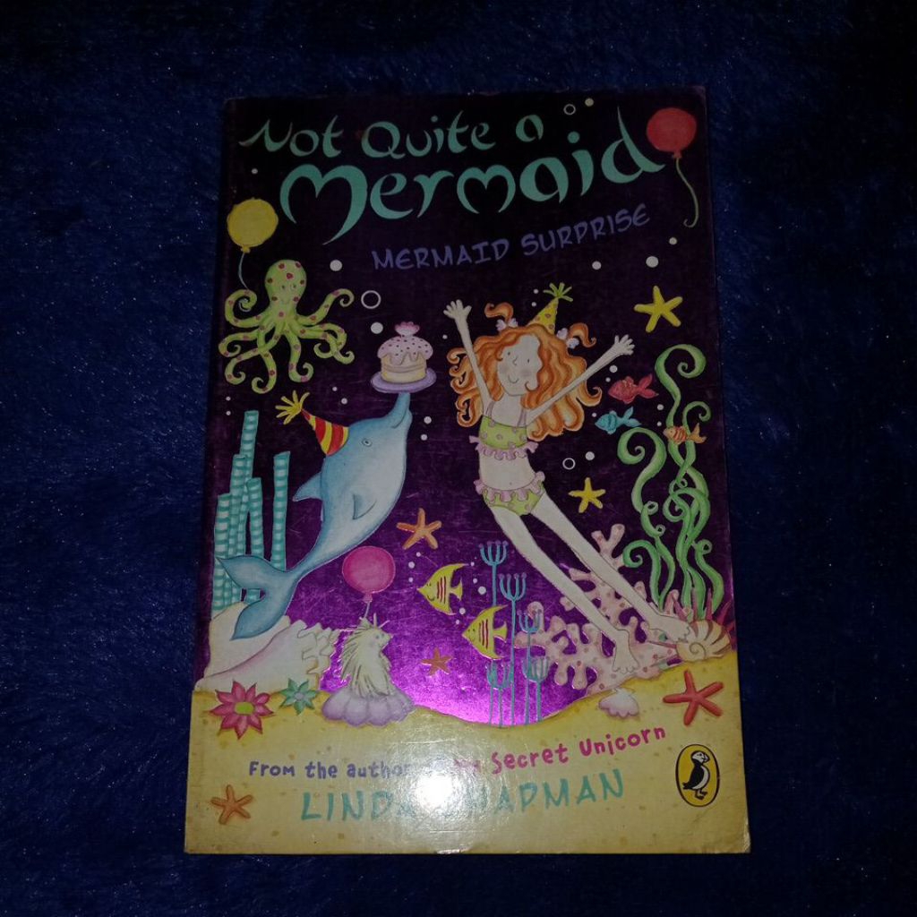 Jual buku not quite a mermaid - mermaid surprise | Shopee Indonesia