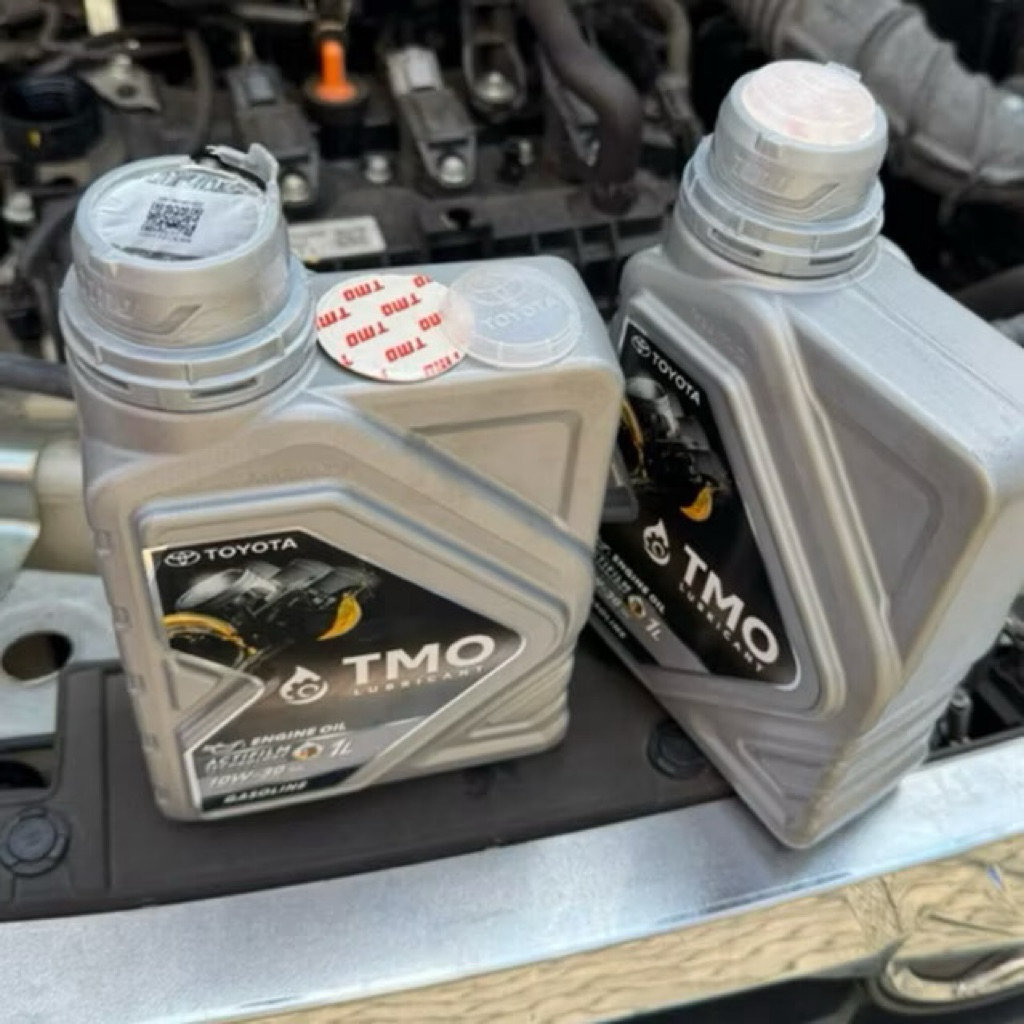 Jual TMO Oli Mesin Bensin SAE 10W30 API SN ORIGINAL Synthetic Oil 08880 ...