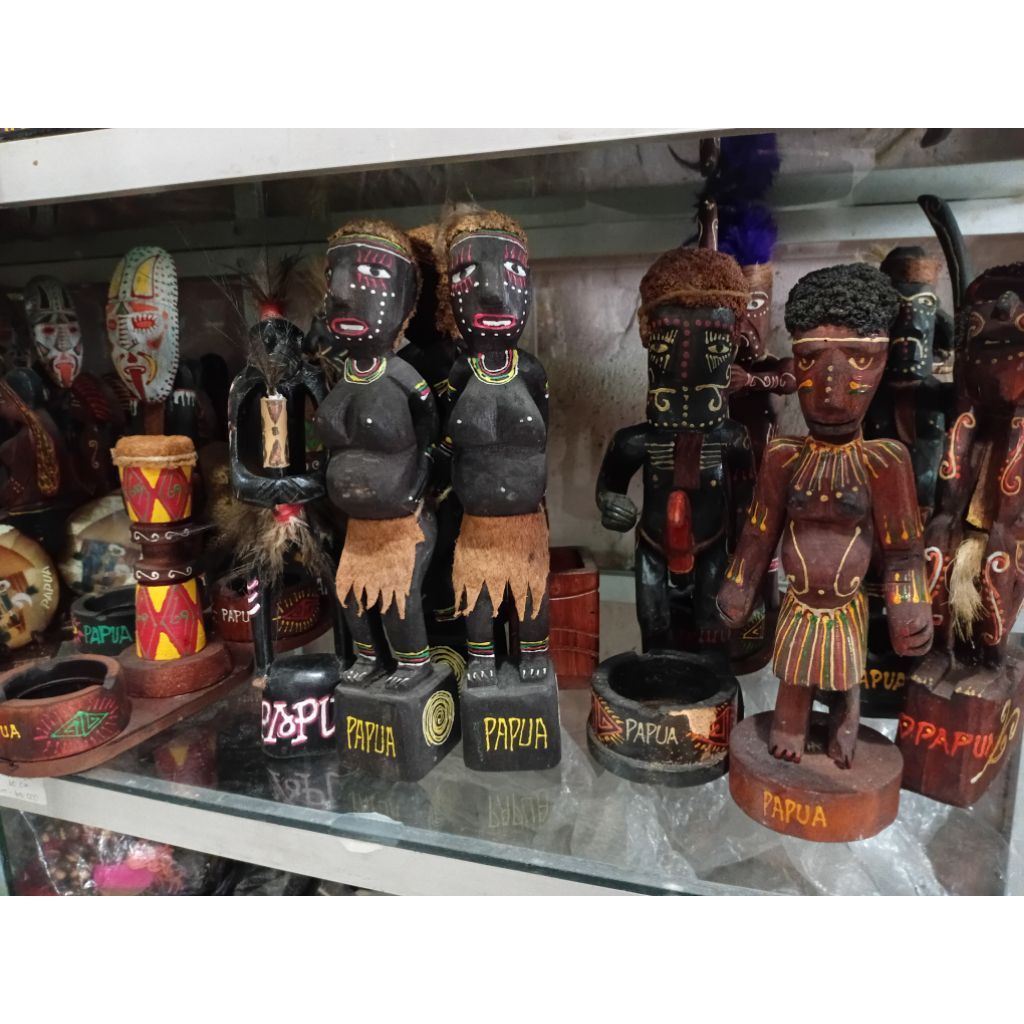 Jual asbak unik papua/patung papua/oleh oleh papua/hiasan meja ...