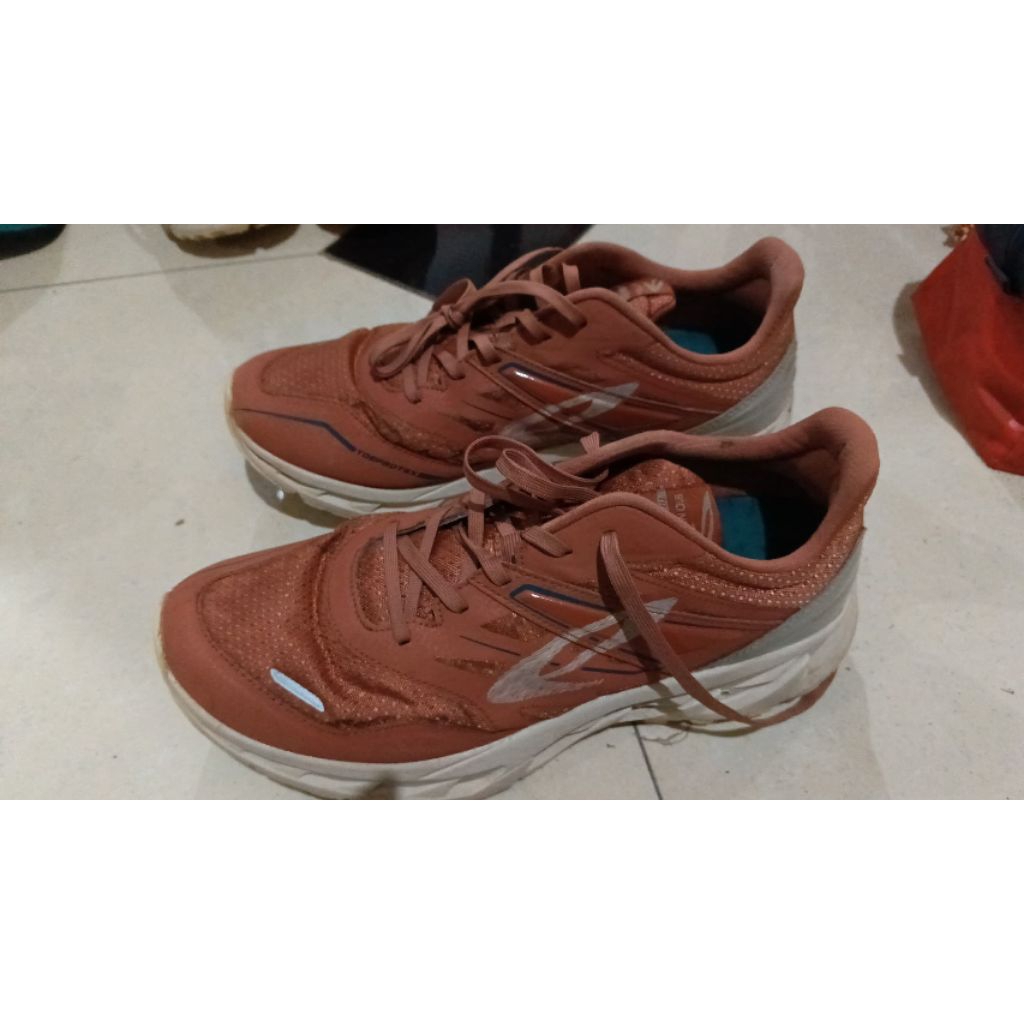 Jual sepatu trail run 910 yuza evo | Shopee Indonesia