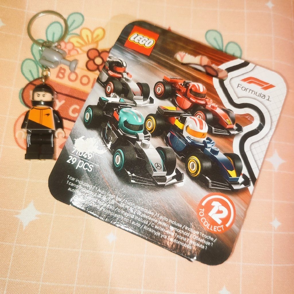 Jual LEGO F1 71049 Minifigure McLaren + Lego driver Keyring | Shopee ...