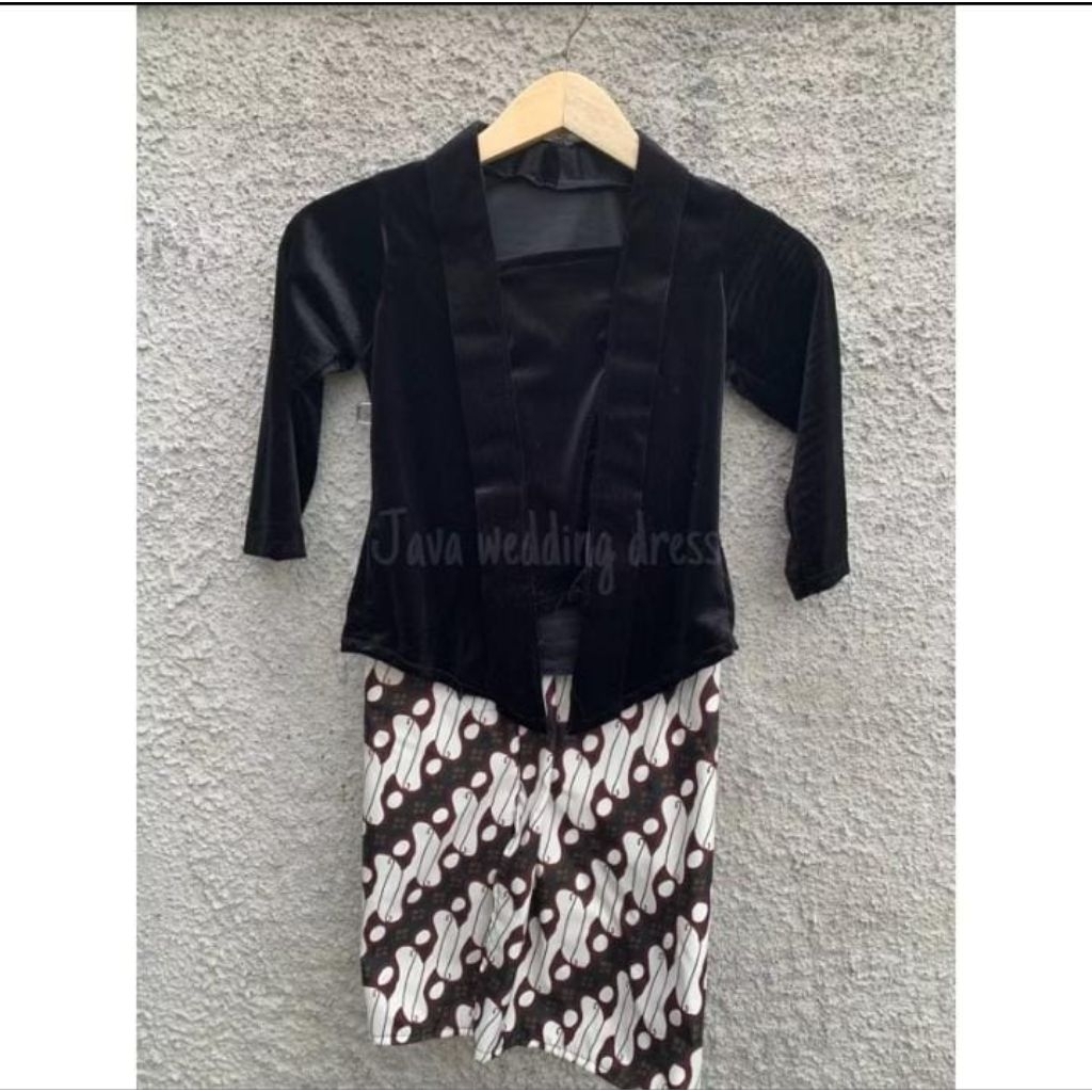 Jual setelan bludru kutubaru anak perempuan + bawahan rok batik plisket ...