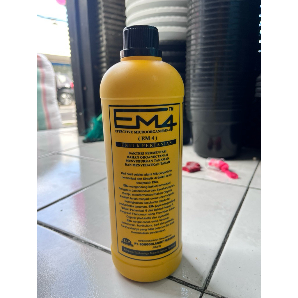 Jual EM4 EFFECTIVE MICROORGANISMS 4 UNTUK PERTANIAN 1 LITER | Shopee ...