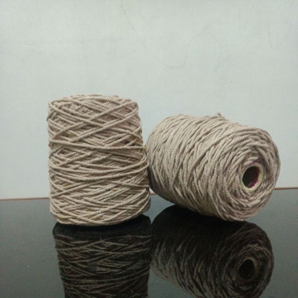 Jual benang makrame, benang kerajinan warna coklat millo 3mm | Shopee ...