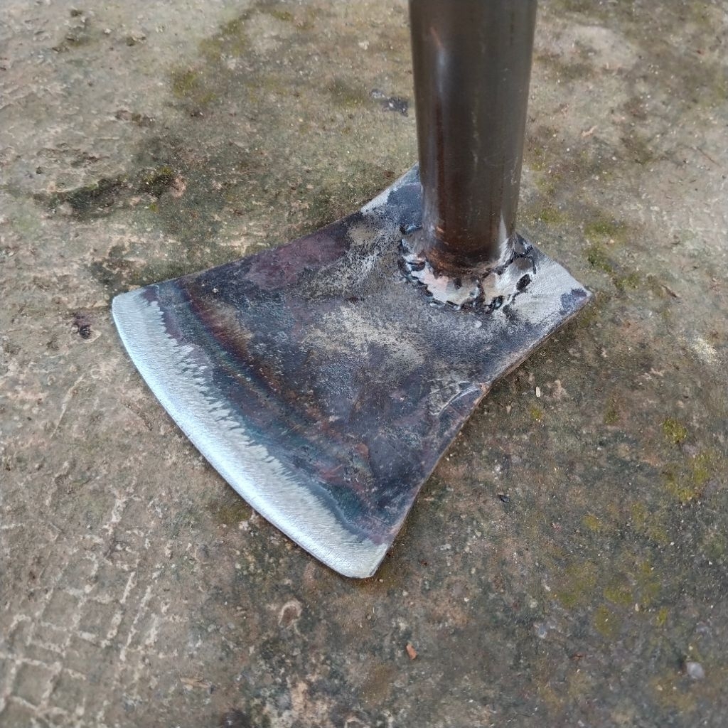 Jual ALAT PENCABUT RUMPUT/CANGKUL BOLONG/ CANGKUL RANGKA BESI BETON ...