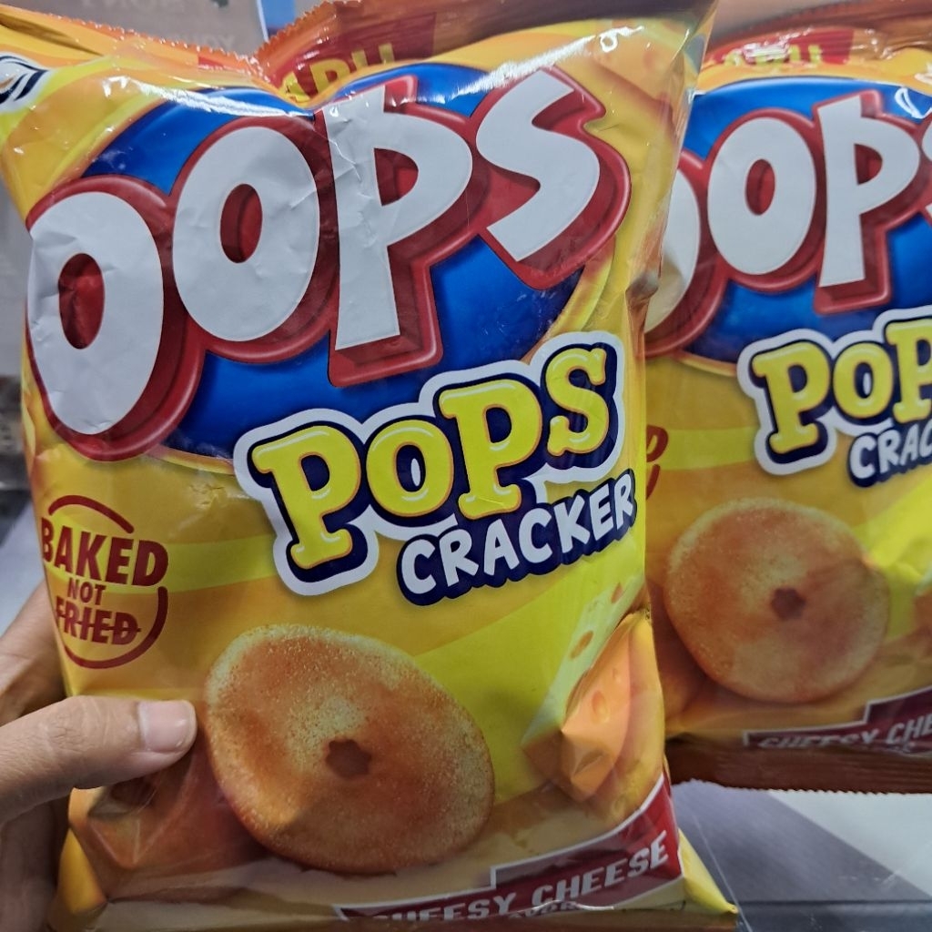 Jual Oops Pops Cracker Cheese 80 g x 2pcs & OOPS Pops Cracker Cheese 20 ...