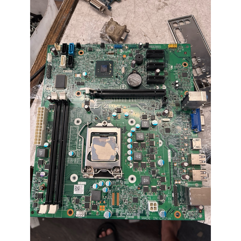 Jual READY MOBO BUIL UP DELL GEN 2 BONUS PROCESSOR INTEL G LIKE NEW ...