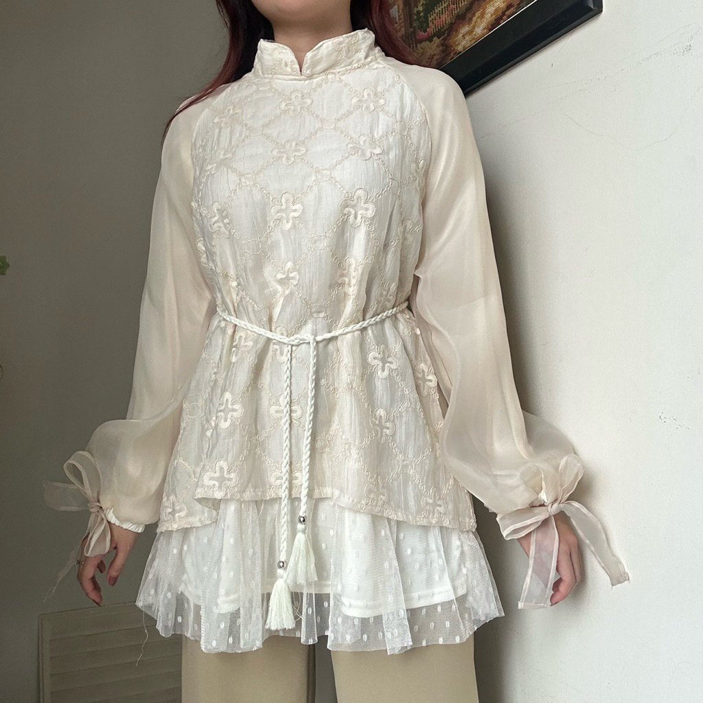 Jual Yumna BKK Top atasan blouse tunik wanita kerja renda organdi bordir korean style by Biel ...