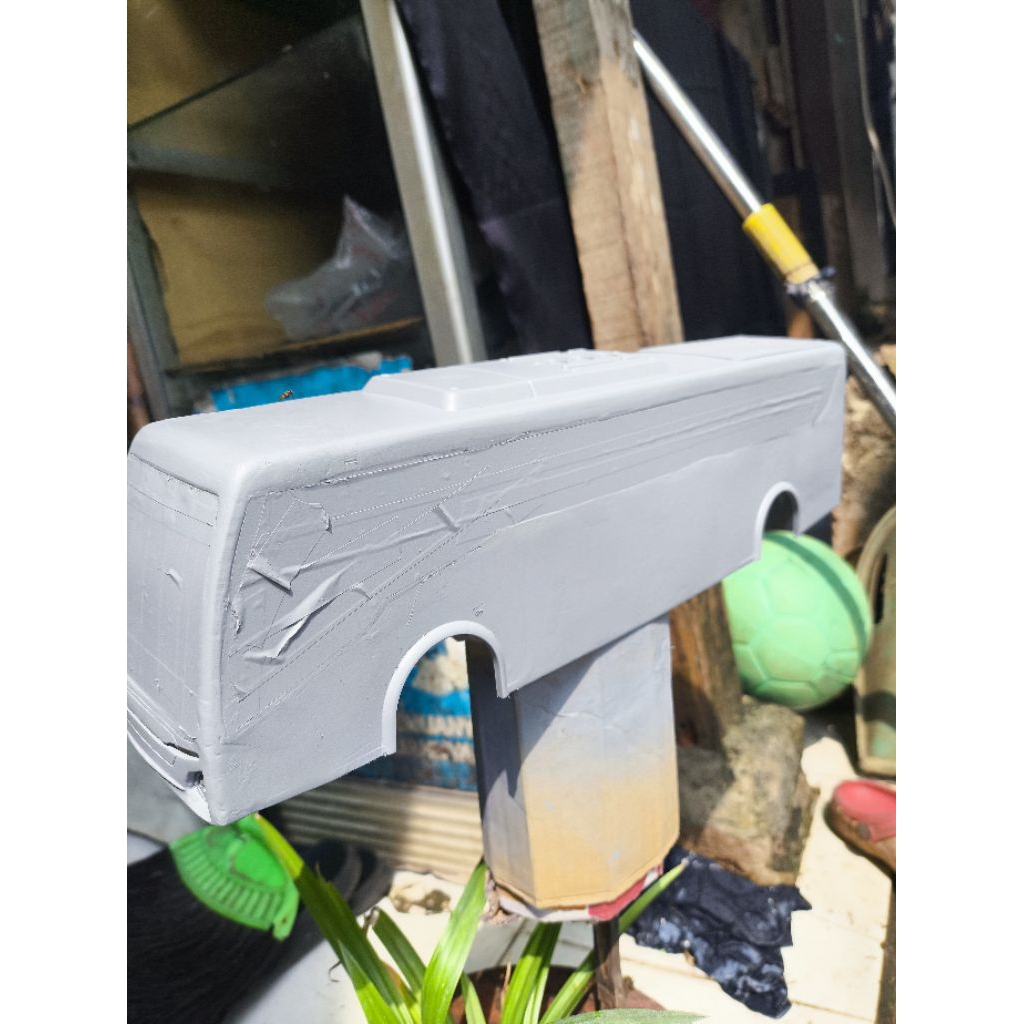 Jual MODIFIKASI MINIATUR BUS RKC JB5 DAN JB3, CAT DASAR | Shopee Indonesia