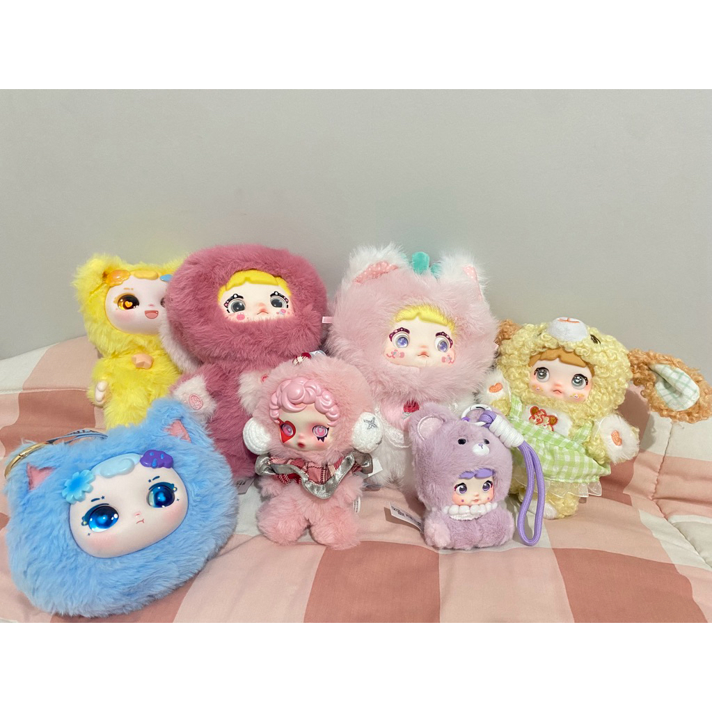 Jual Plushie blind box keychain Nommi V4 Toy city Laura Dumia Ula ...