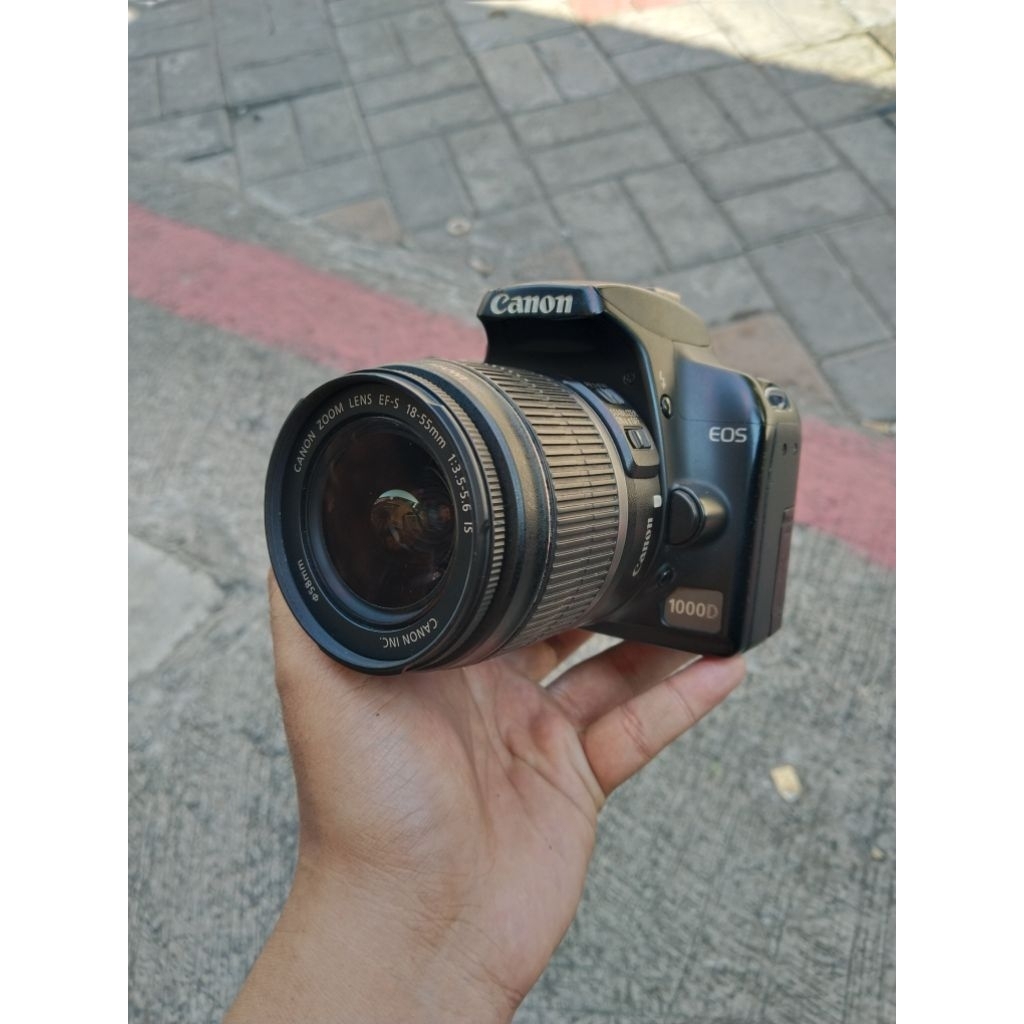 Jual CAMERA CANON 1000D NO VIGNET LENS KIT 18 55MM IS TERMURAH | Shopee ...