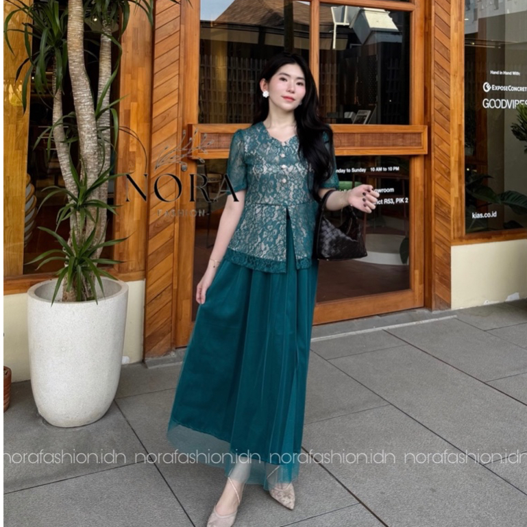 Jual Adora One Set (Atasan + Rok Tutu) - Pakaian Wanita - Setelan ...