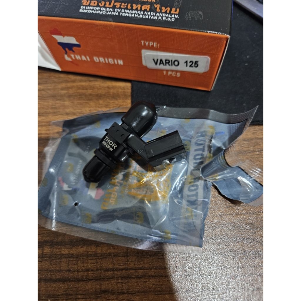 Jual INJECTOR ASSY INJEKTOR KOMPLIT SENSOR INJEKSI MOTOR VARIO 125 THAI ...