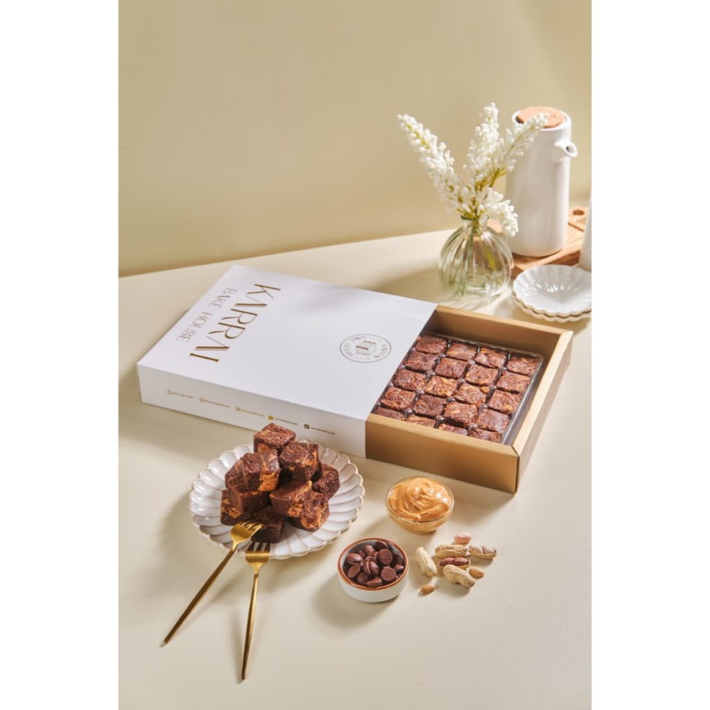 Jual Karrai Bake House - Peanut Butter Callebaut Brownies - Bites Size ...