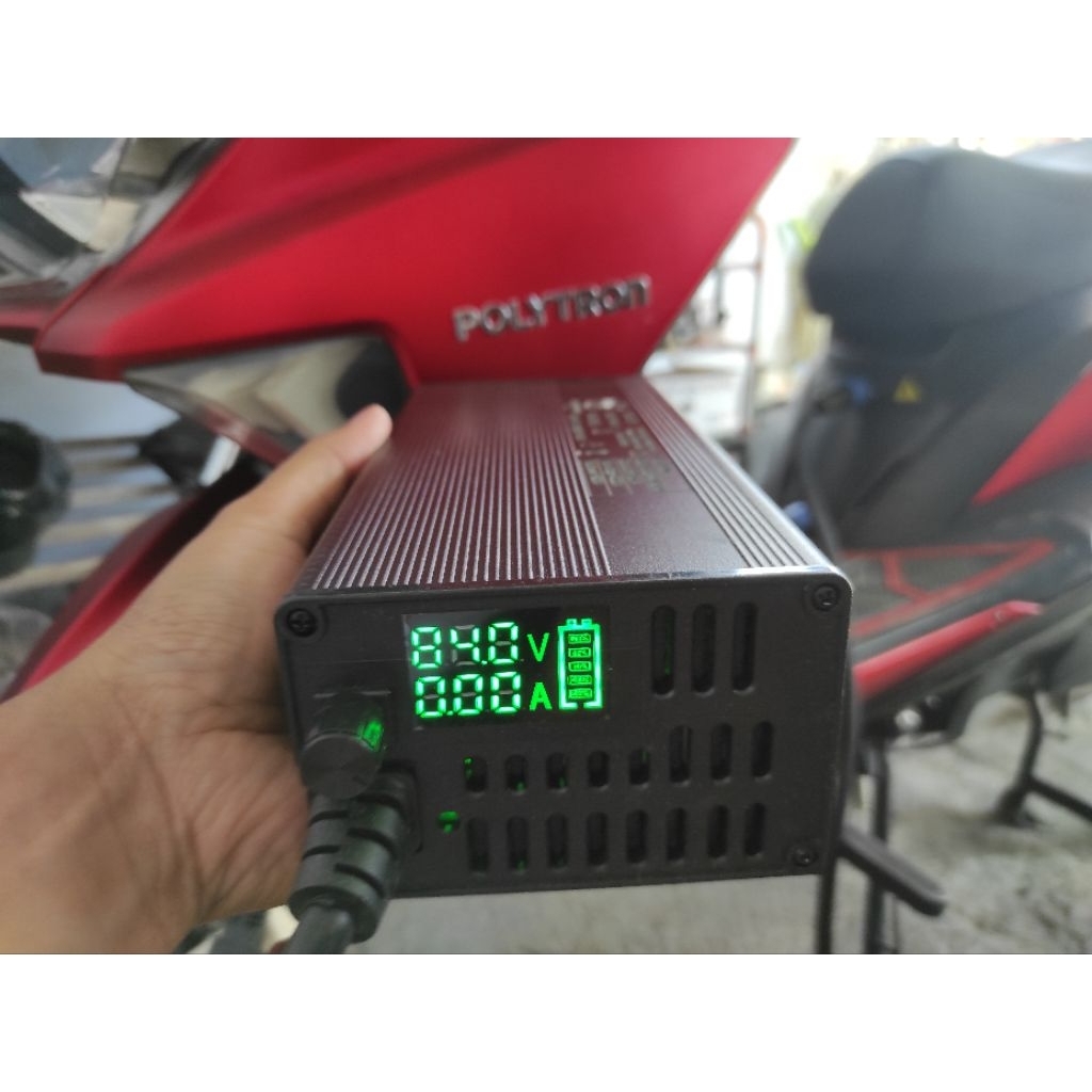 Jual Fast Charger Lifepo4 72v 23s 20A Adjustable M23 Bisa Polytron Fox ...