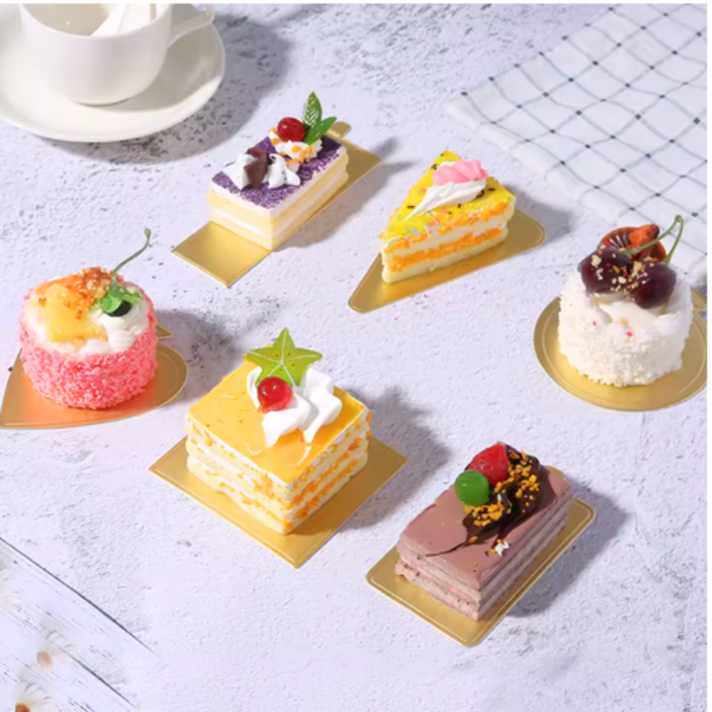 Jual Alas Kue Gold / Cake Slice Triangle / Cake Slice Segitiga Premium ...