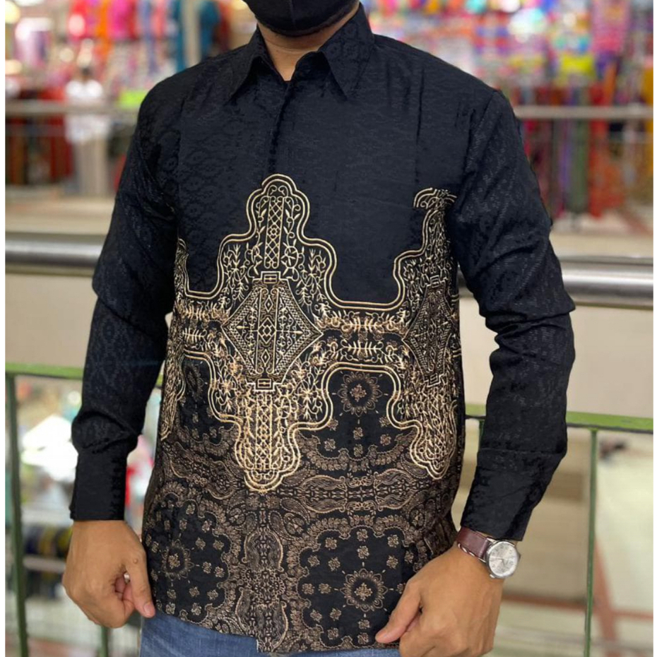 Jual RAPI dan STYLISH Kemeja Batik Serat Dobby Lengan Panjang Pakai ...