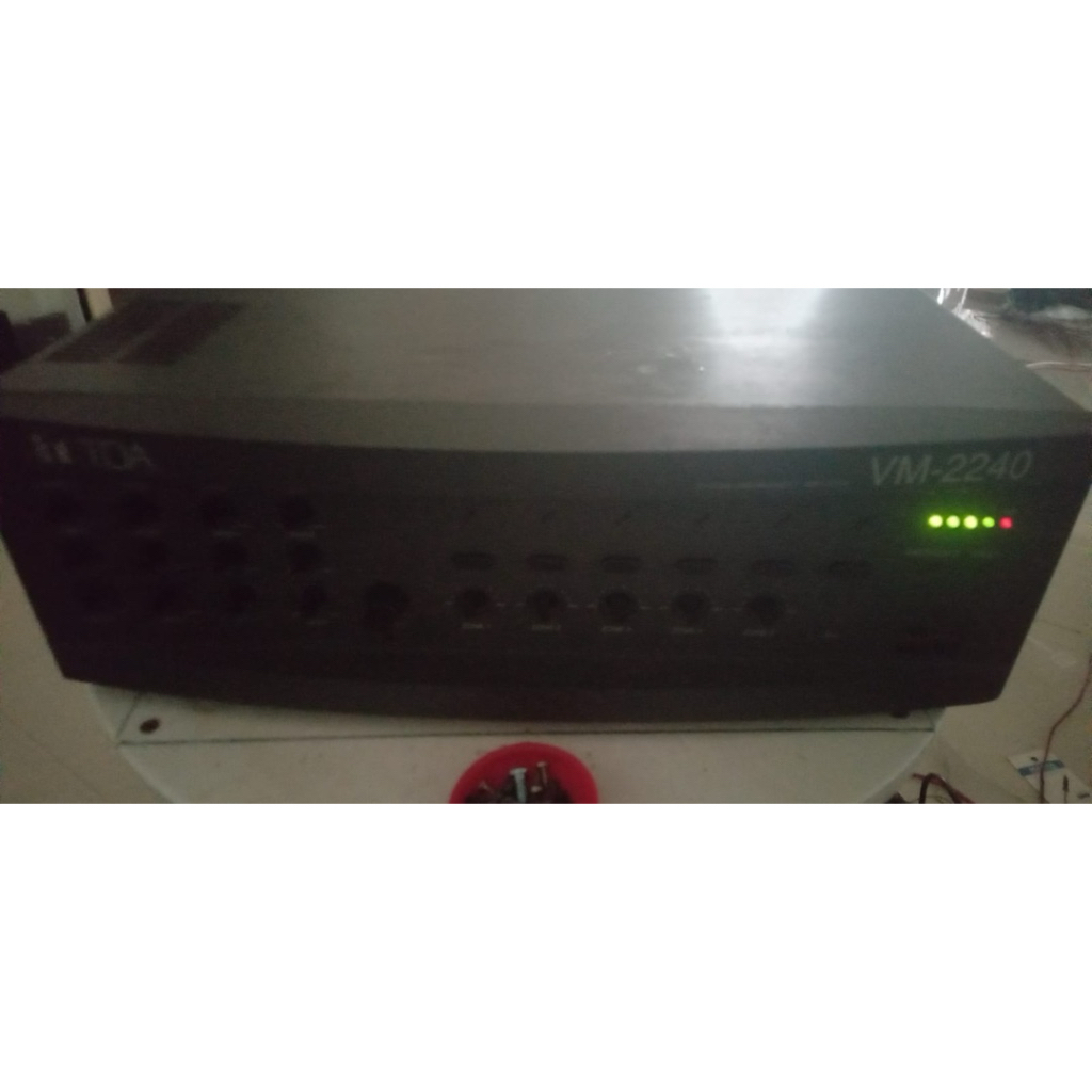 Jual Ampli TOA Model: VM-2240 (240 watt) barang bekas, kondisi trobel ...