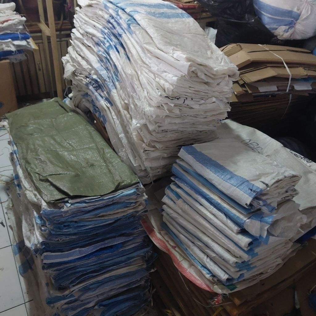 Jual KARUNG BEKAS JUMBO BESAR SEDANG | Shopee Indonesia
