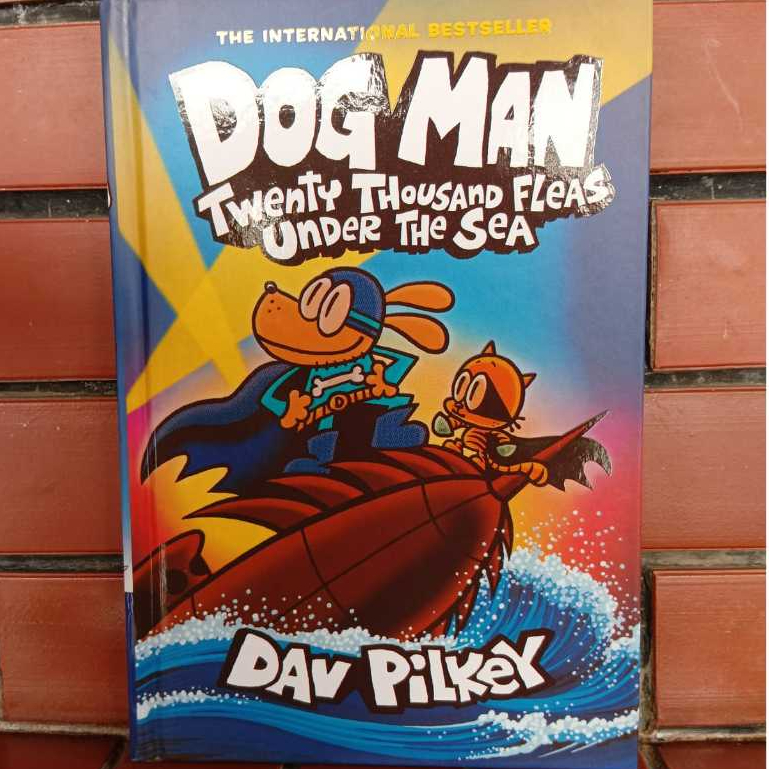 Jual Dog Man Twenty Thousand Fleas Under The Sea Dav Pilkey (HC) Dog ...