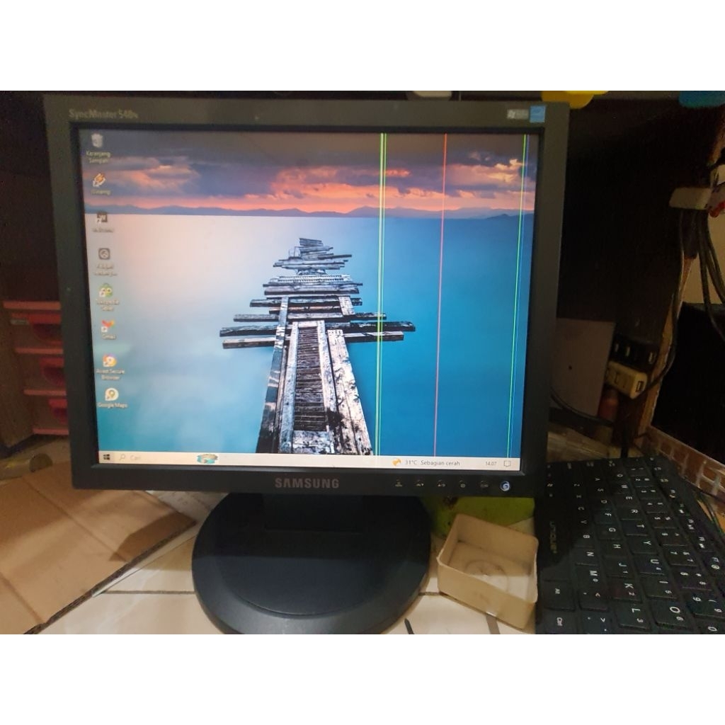 Jual monitor led Samsung 15 in kotak 540N minus | Shopee Indonesia